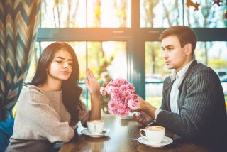Addressing Fear of Commitment in Relationships - DatingScout